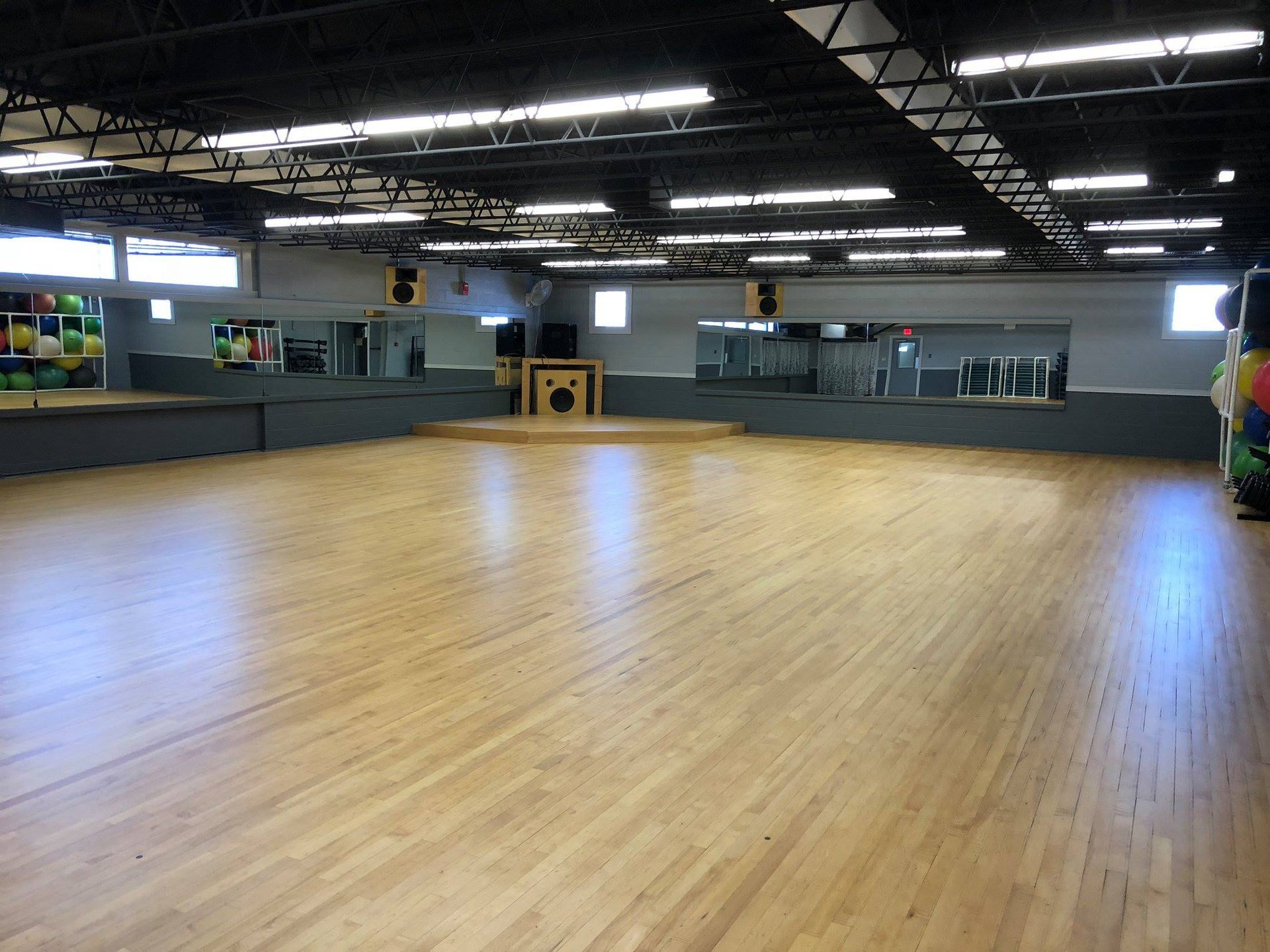 thewellnesscomplex.com